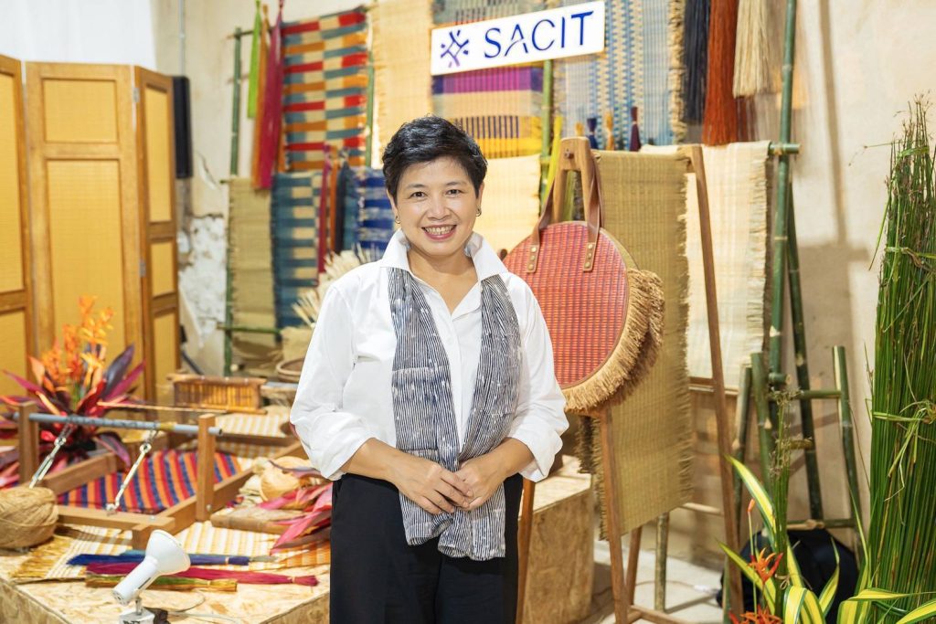 ชมงานเมืองจันทร์!!! สืบสานสู่สานต่อหัตถศิลป์ถิ่นสีสันชุมชน "เมืองจันทร์ ...